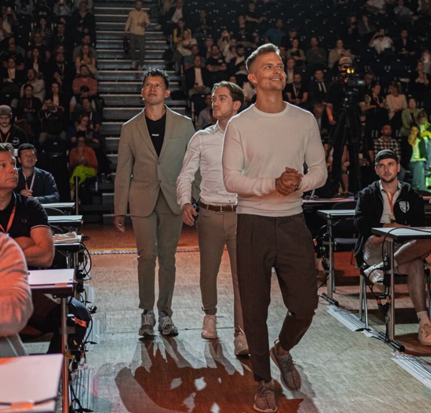 Johannes Kliesch, Adrian Patzi & Leon Ruddat | Contra